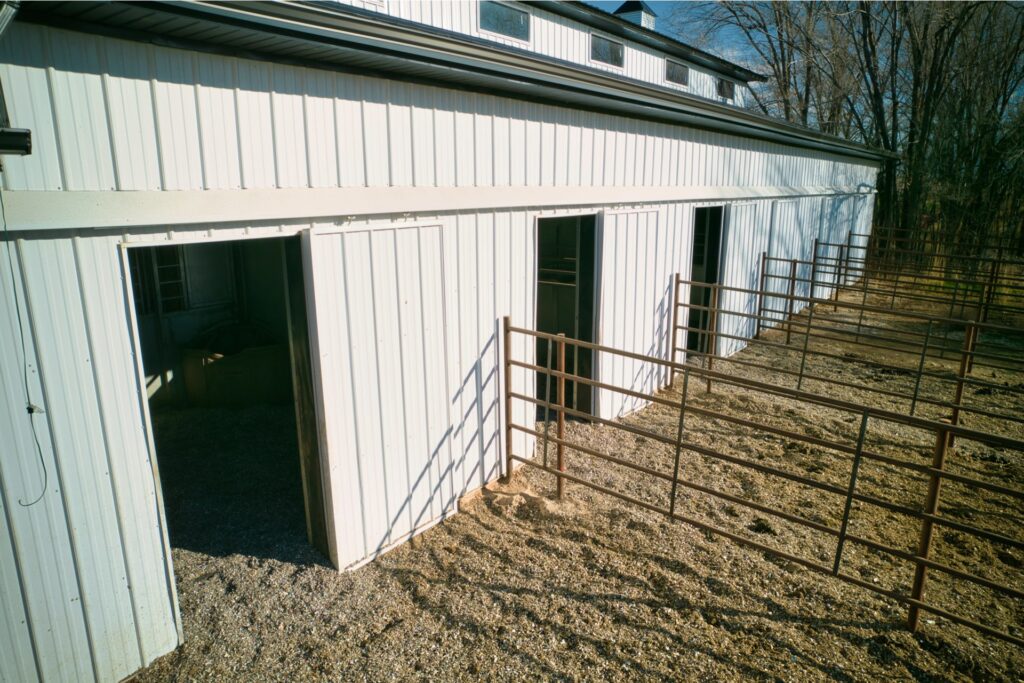 Pole Barn Horse Stable Design - Beehive Buildings