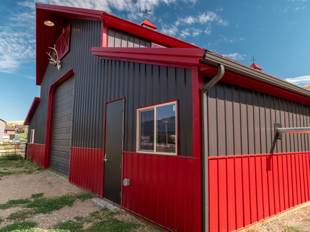 What is a Lean-To in a Pole Building? - Beehive Buildings