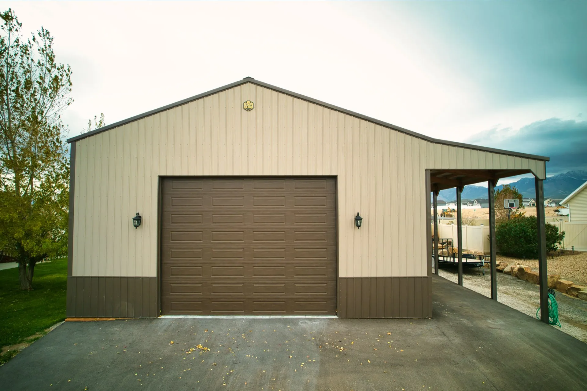 Barn Colors for Utah, Idaho & Wyoming - Beehive Buildings